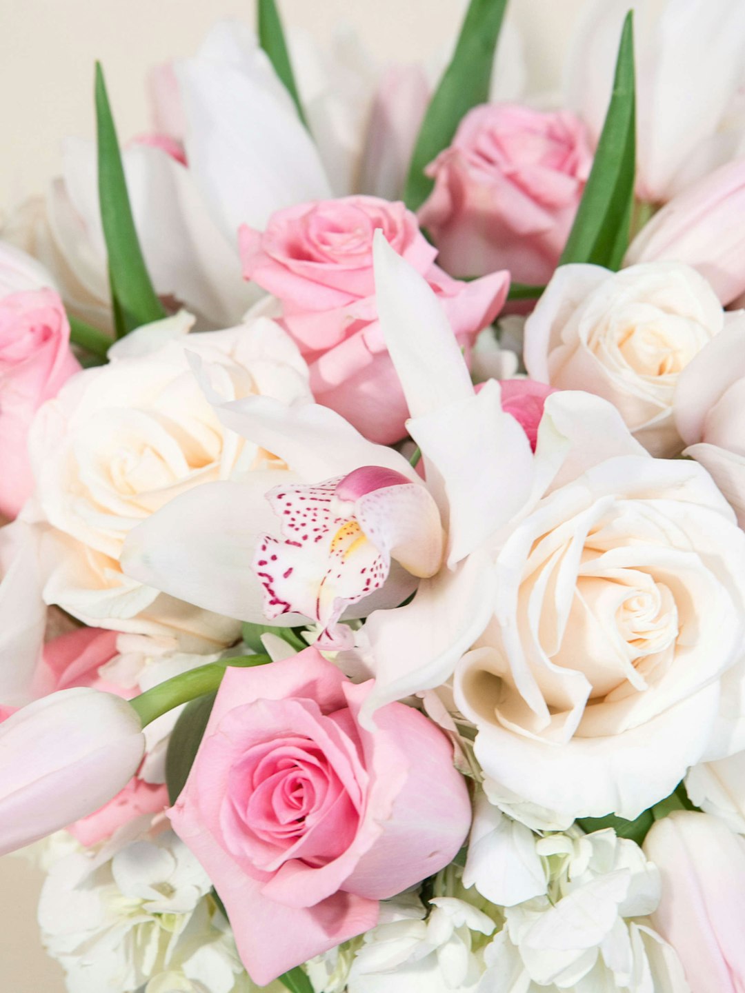 A Rose Blush: Signature Rose Design - Los Angeles, California Flower ...