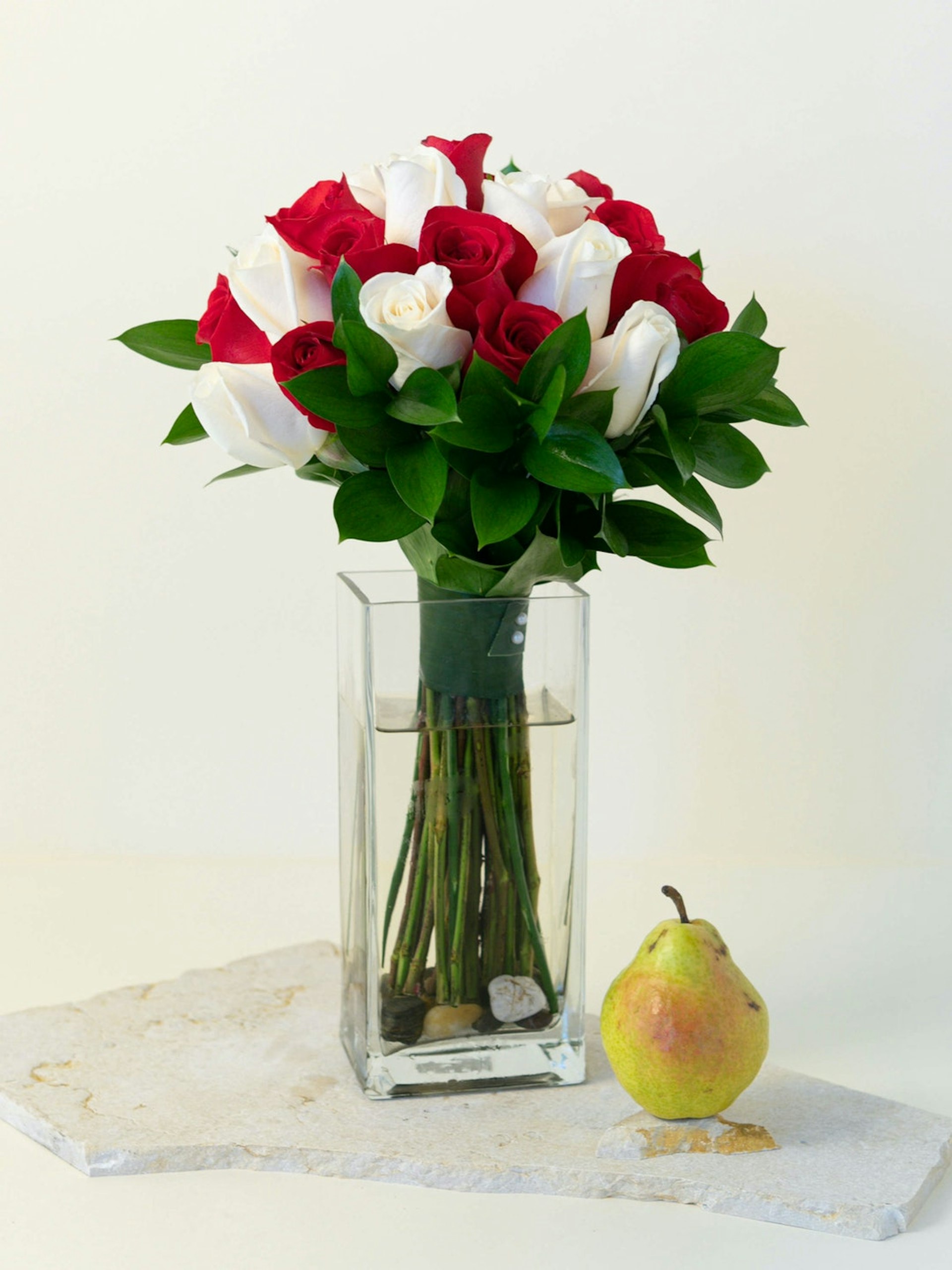 Home A 25 Rose Cluster